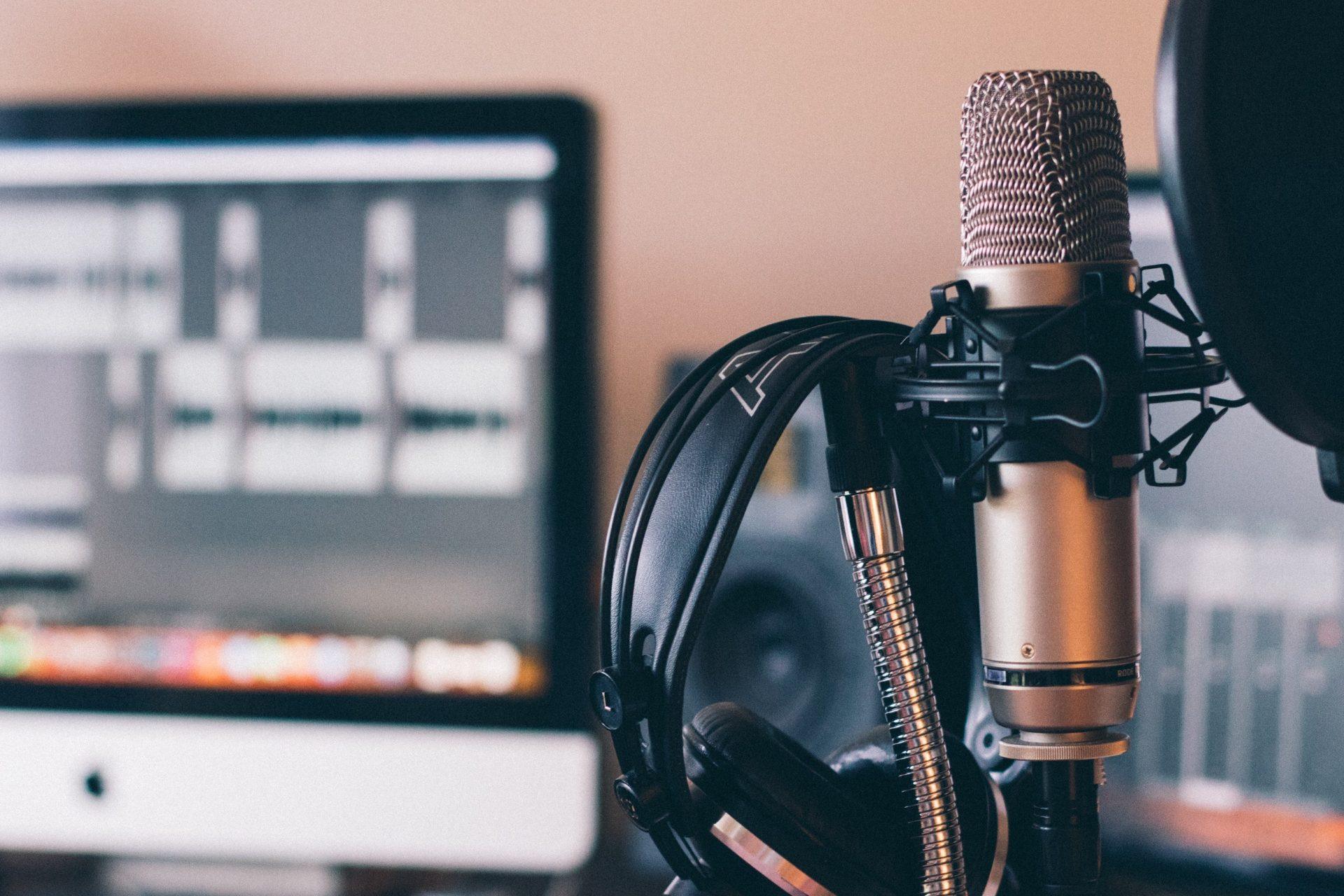 8 tips to create a great audio ad — Hallam